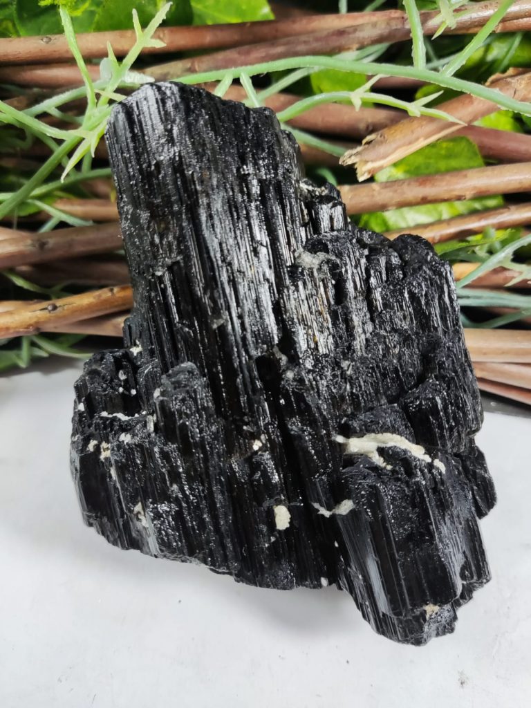 Turmalina, conheça a beleza e suas propriedades | Prosperity Minerais